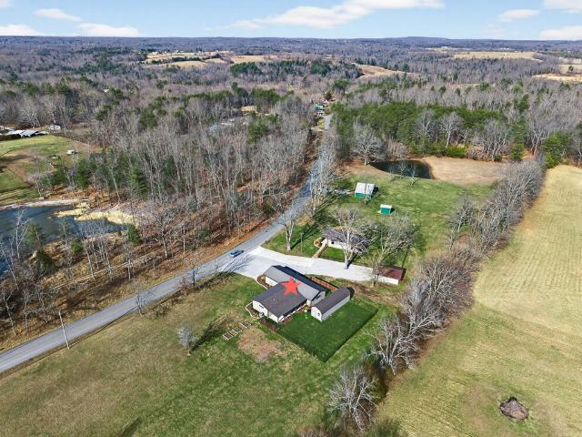 2490 Chestnut Hill Rd