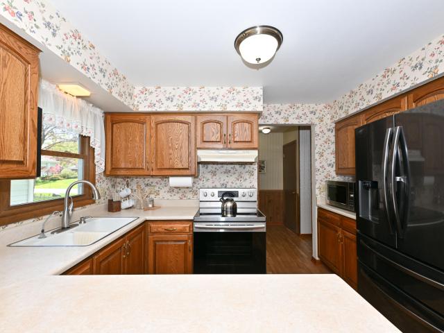 2490 De Carlin Dr