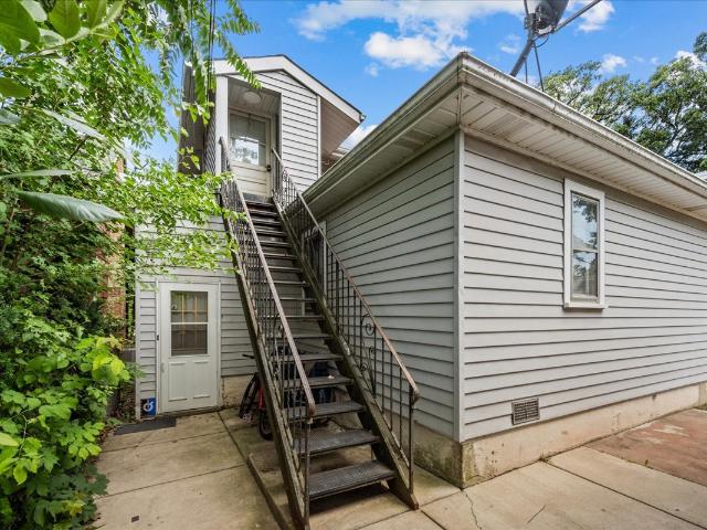 2490 Green Bay Road