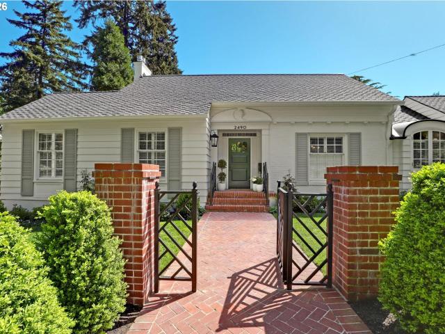 2490 SW Arden Rd, Portland, OR 97201 | MLS #700935