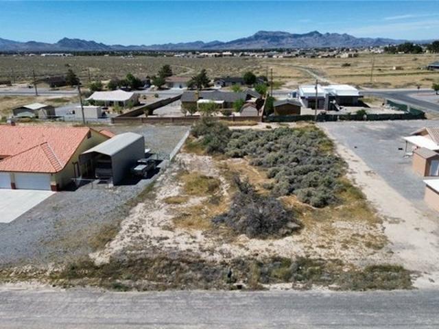 2490 Tecumseh Ave, Pahrump, NV 89048
