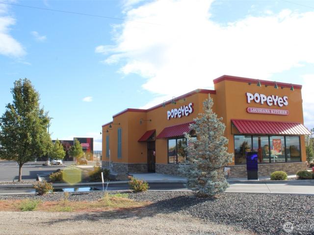 2490 Yakima Valley HWY