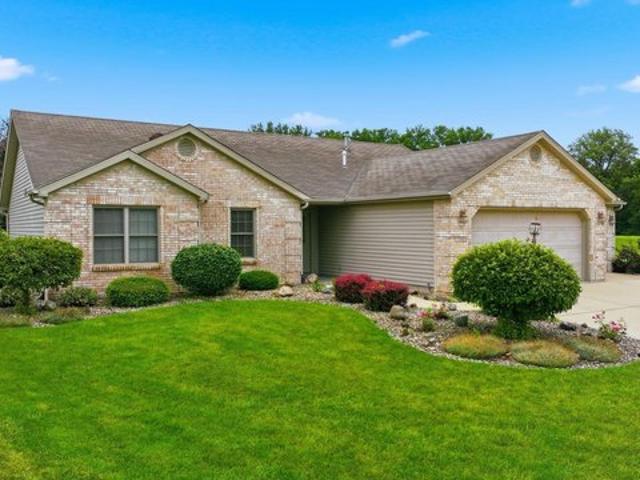 2491 E Whispering Trl, Columbia City, IN 46725