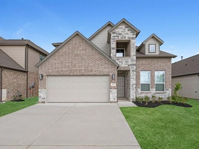 2491 Forest Cedar Ln, Conroe, TX 77301