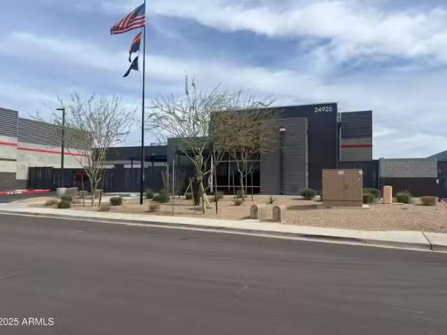 24925 N 15th Ave #B110, Phoenix, AZ 85085 MLS 6815865