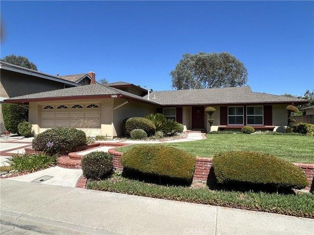24926 El Cortijo Ln, Mission Viejo, CA 92691