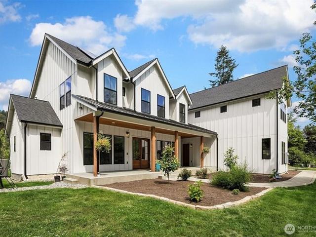 24926 SE 162nd St, Issaquah, WA 98027