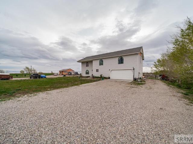 2492 E 2100 N, Hamer, ID 83425 | MLS #2185