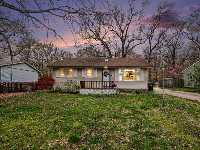2492 Wesley Ave, Muskegon, MI 49442