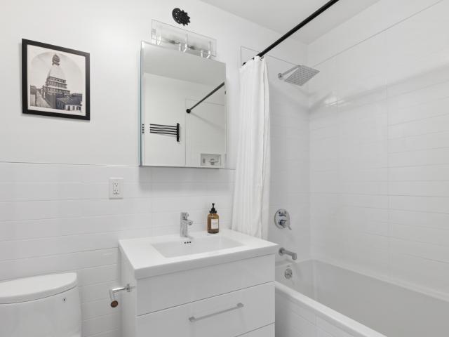 249 19th Street, Unit 1C