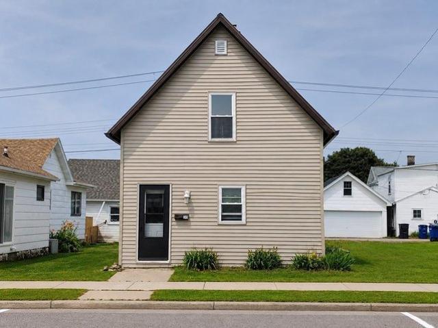 249 5th Ave, Park Falls, WI 54552