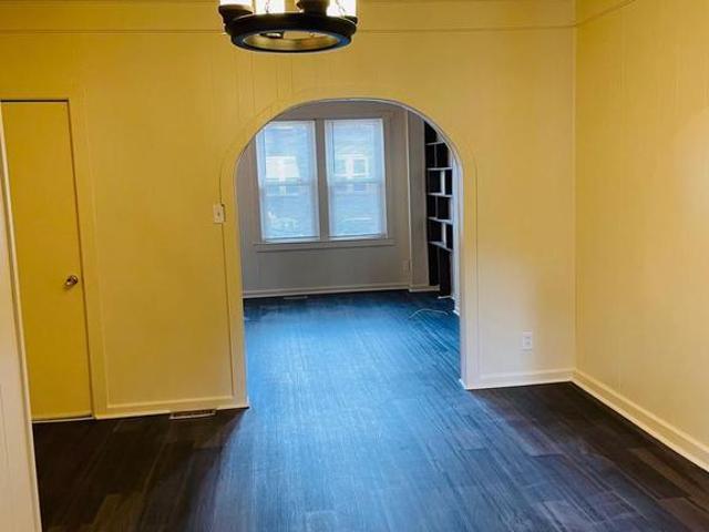 249 5Th Avenue