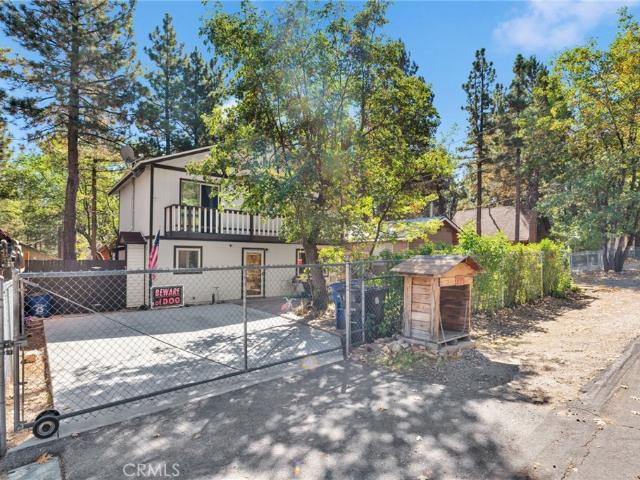 249 Cedar Ln, Sugarloaf, CA 92386 | MLS #HD25196 | Compass