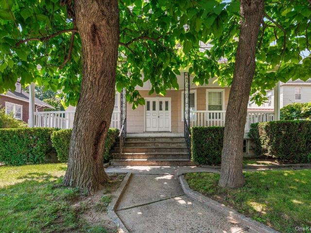 249 Centre Avenue