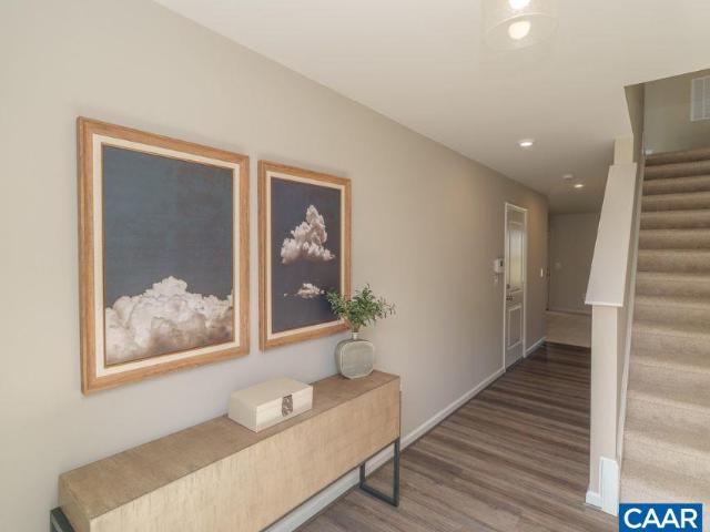 249 cheshire ln