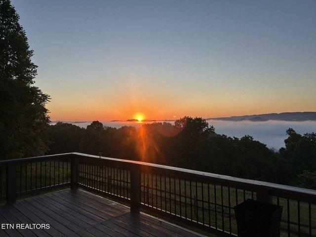 249 Chloe Trl, Tazewell, TN 37879