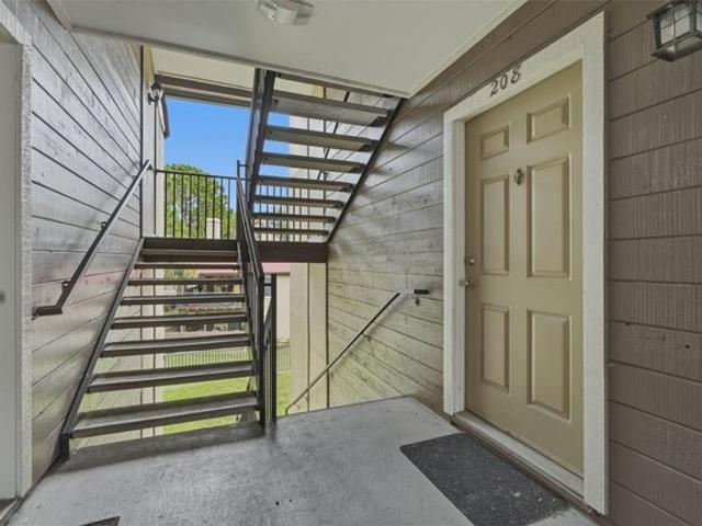249 Afton Sq Unit 208, Altamonte Springs, FL 32714