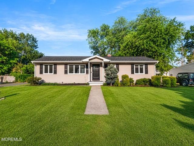 249 Keller St, Bayville, NJ 08721