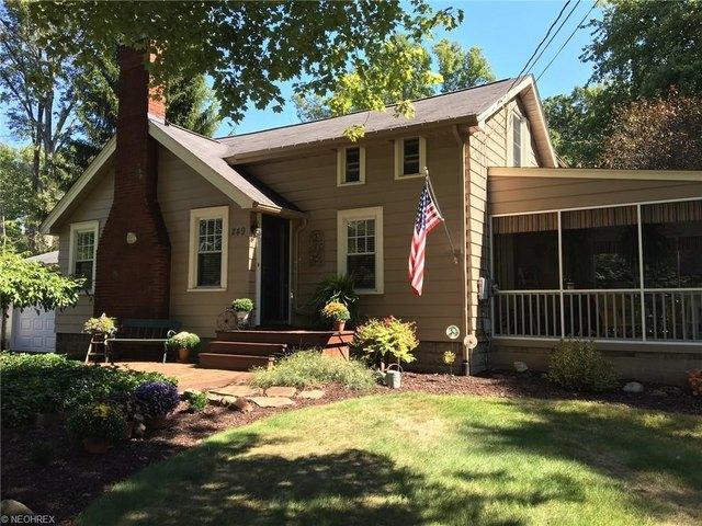 249 Howland Wilson Rd SE, Howland, OH 44484