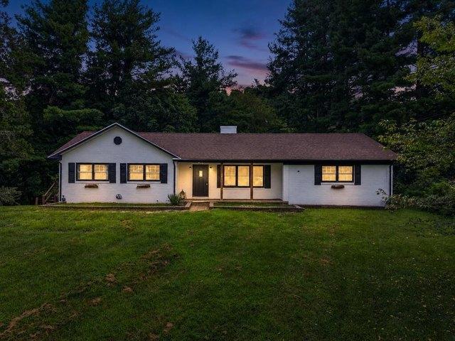 249 Hilltop Dr, Independence, VA 24348