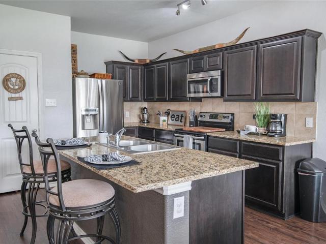 249 Meadowlands Drive
