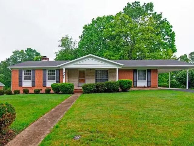 249 MERCER ST, BECKLEY, WV 25801 Single Family Residence For S.
