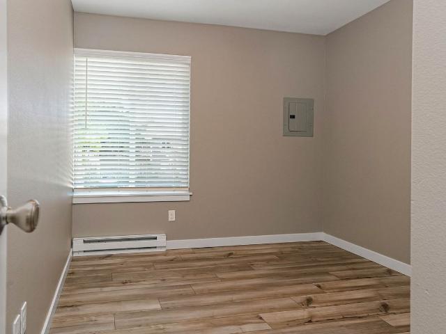 249 Nola Place Apartments 2 Bedroom Apartment for Rent at 2500 Lancaster Dr Ne, Salem, OR 97305