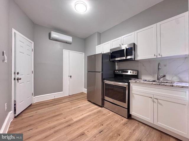 249 S 44th St, Unit 2, Philadelphia, PA 19104 | MLS #PAPH2604