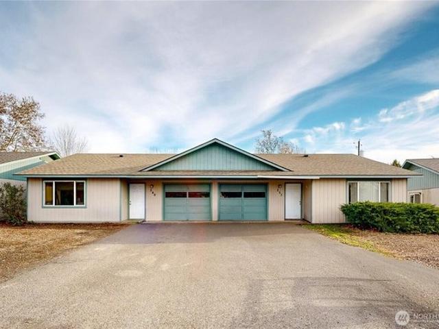 249 S Tausick Way, Walla, WA 99362