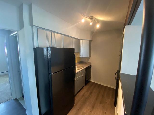 249 S Crooks 1 Bedroom Apartment for Rent at 249 S Crooks Rd, Clawson, MI 48017