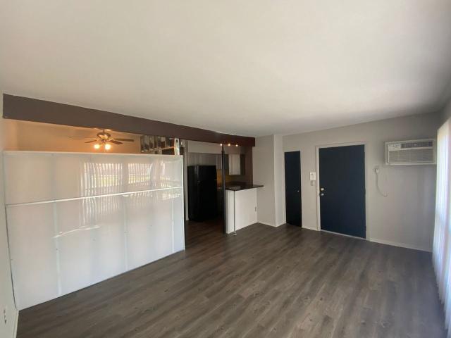 249 S Crooks 1 Bedroom Apartment for Rent at 249 S Crooks Rd, Clawson, MI 48017