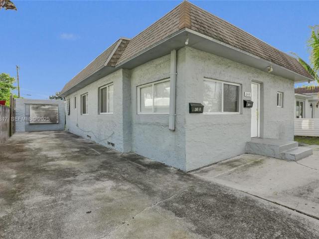 249 SW 4th St, Unit 1, Dania Beach, FL 33004 | MLS #A11933 | Compass