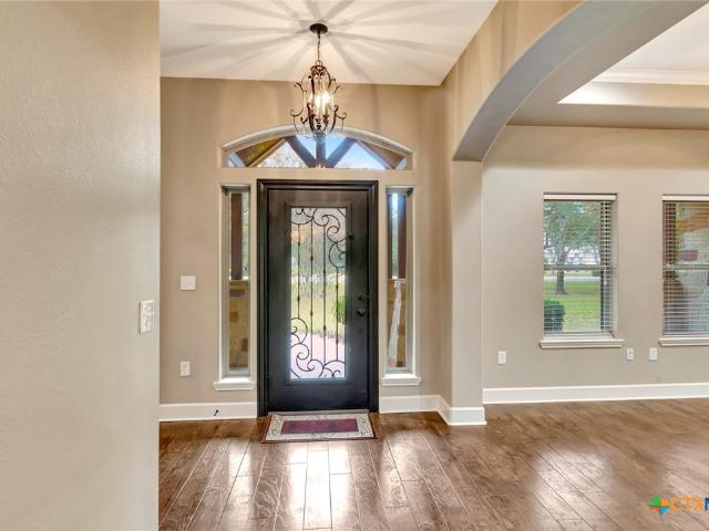 249 Post Oak Bend
