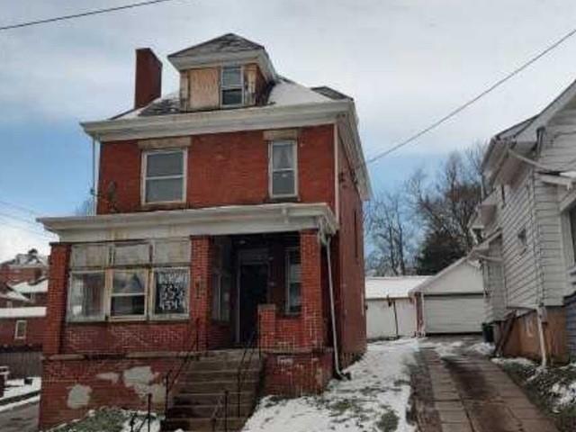 249 W Hallam Ave, Washington, PA 15301