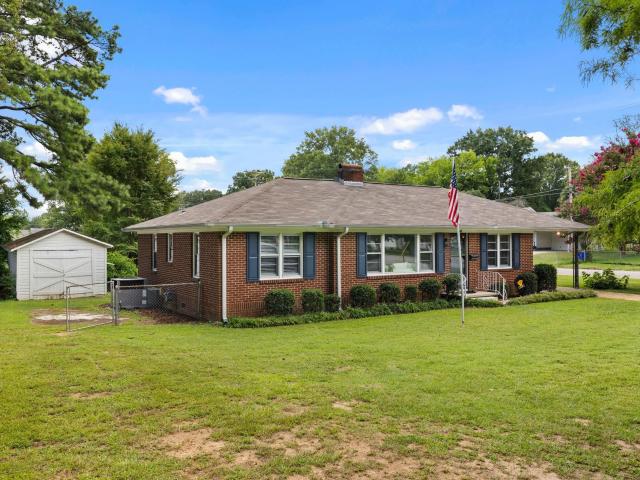 249 W Lee Ave