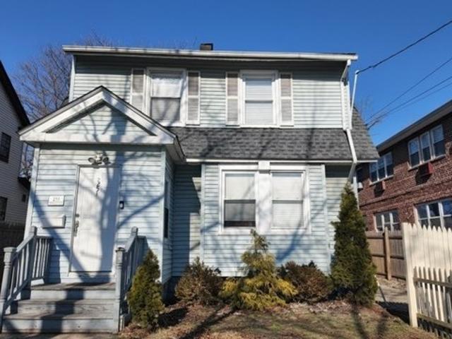249 Weequahic Ave, Newark, NJ 07112