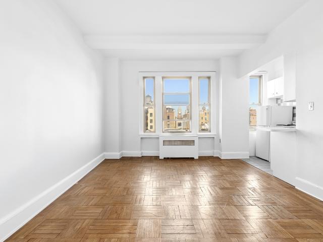 24 5th Avenue, Unit 831 | Compass