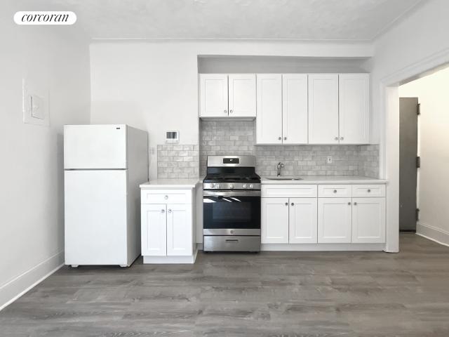 24 75 38th Street, Unit C9