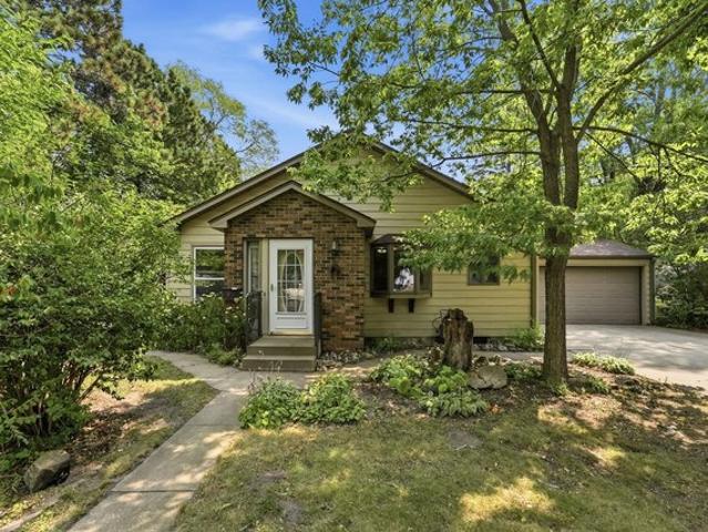 24 21st Ave S, Saint Cloud, MN 56301