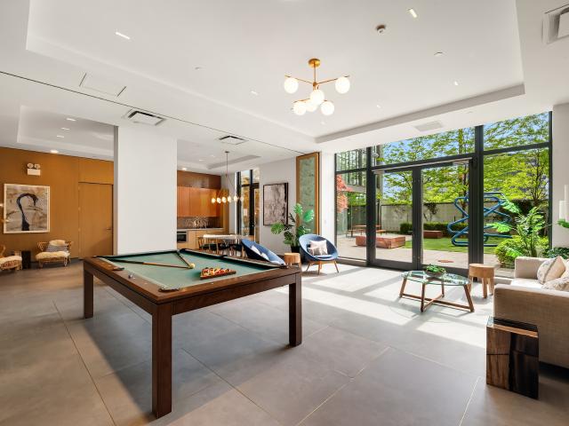 24 22 Jackson Avenue, Unit 311