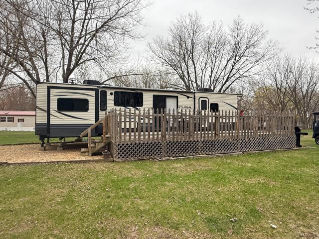 24 28/29 Woodhaven Lakes
