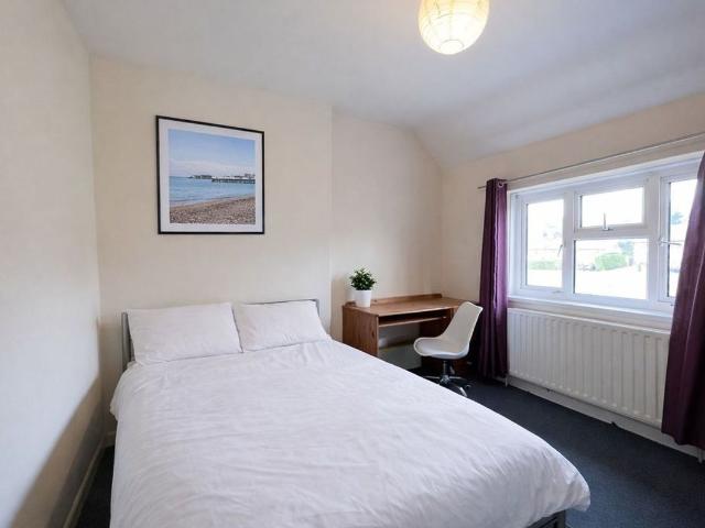 24 The Avenue, Brighton BN2, 6 bed terraced house to rent, £517 pcm | PrimeLocation