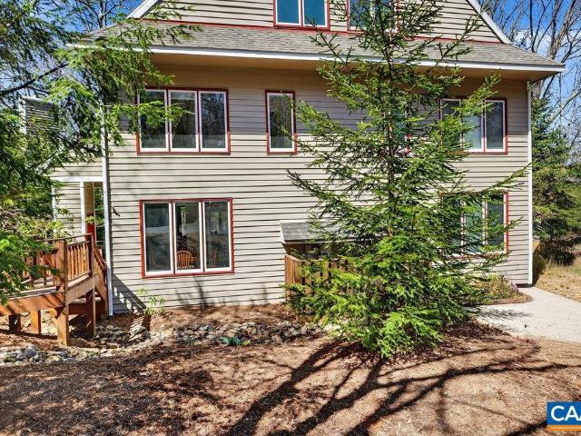 24 Trillium Close
