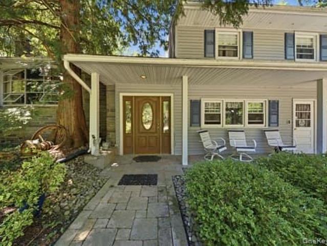 24 Van Dam Road