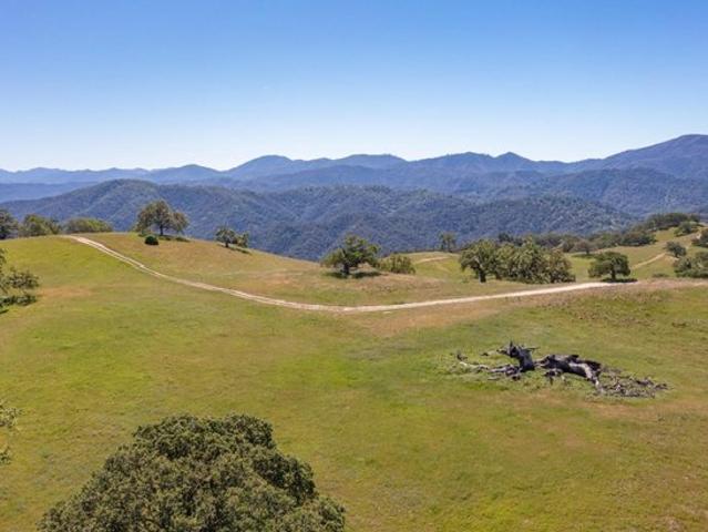 24 Vasquez Trl, Carmel, CA 93923