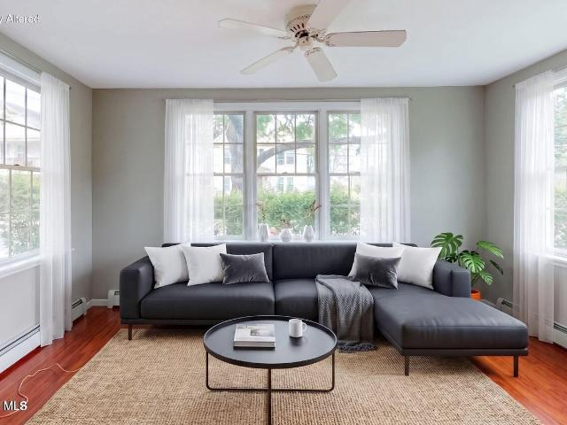 24 W Erie Street