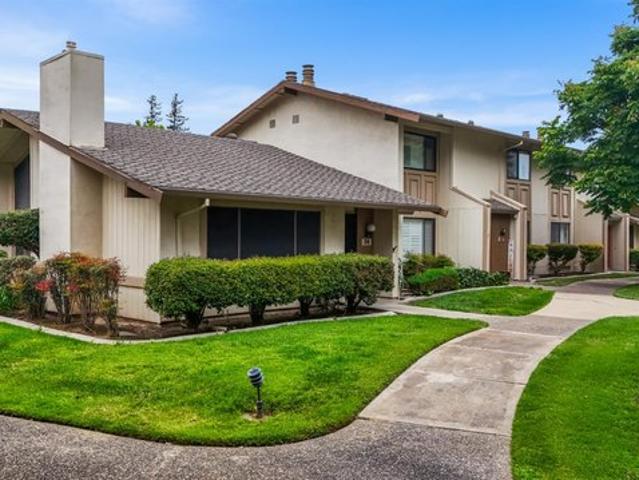 24 W Lancaster Dr, Stockton, CA 95207