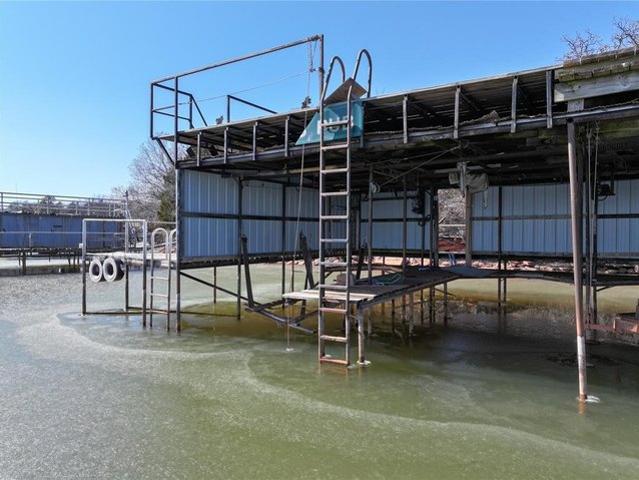 24 W Shore Dr, Edmond, OK 73007