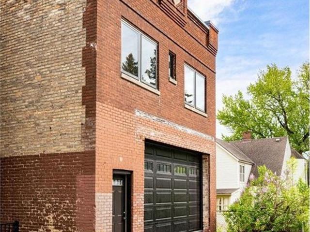 24 W 5th St, Duluth, MN 55806