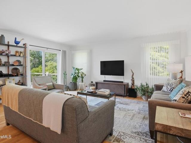 24 Walden Ln, Pittsfield, MA 01201